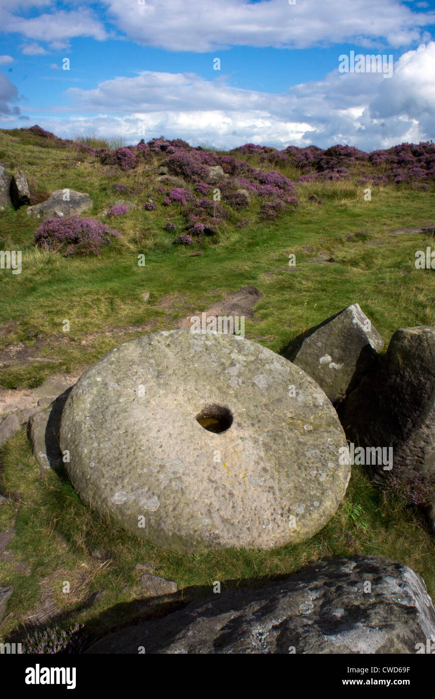 Millstone heather hi-res stock photography and images - Alamy