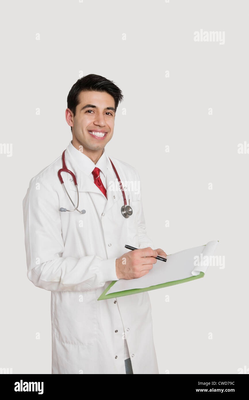 Doctor paper medical chart hi-res stock photography and images - Alamy