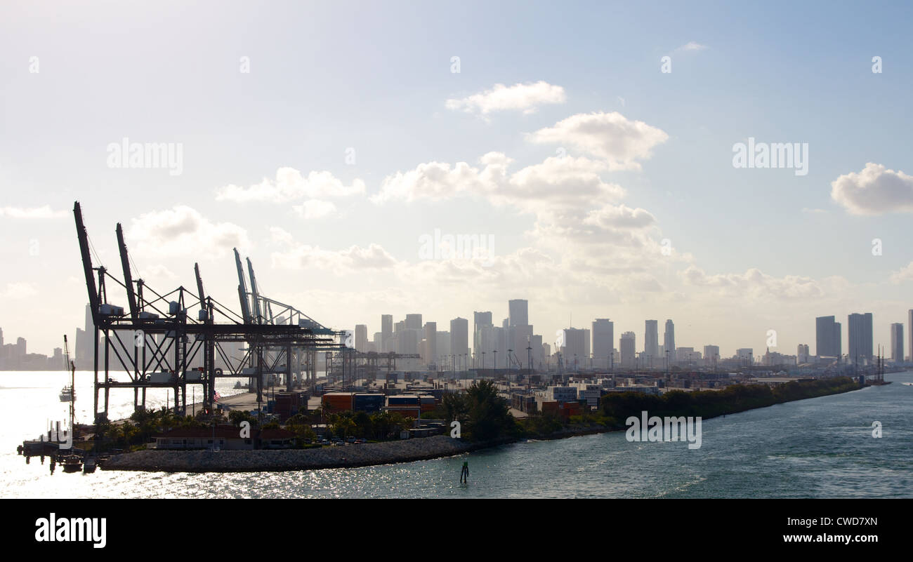 MIAMI, FL, USA - MARCH 23, 2012: Container terminal and skyline at ...