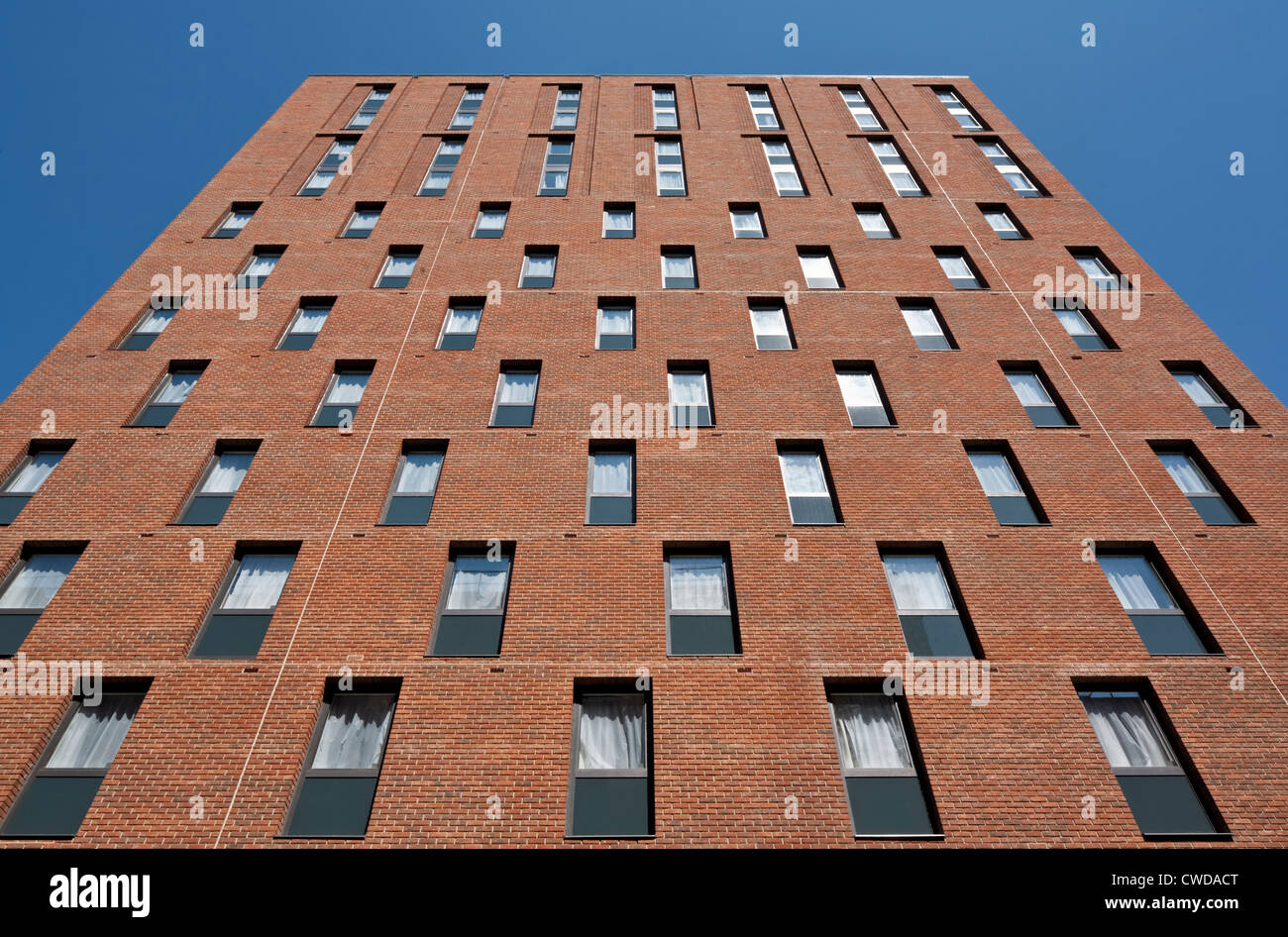 Block in the road hi-res stock photography and images - Alamy