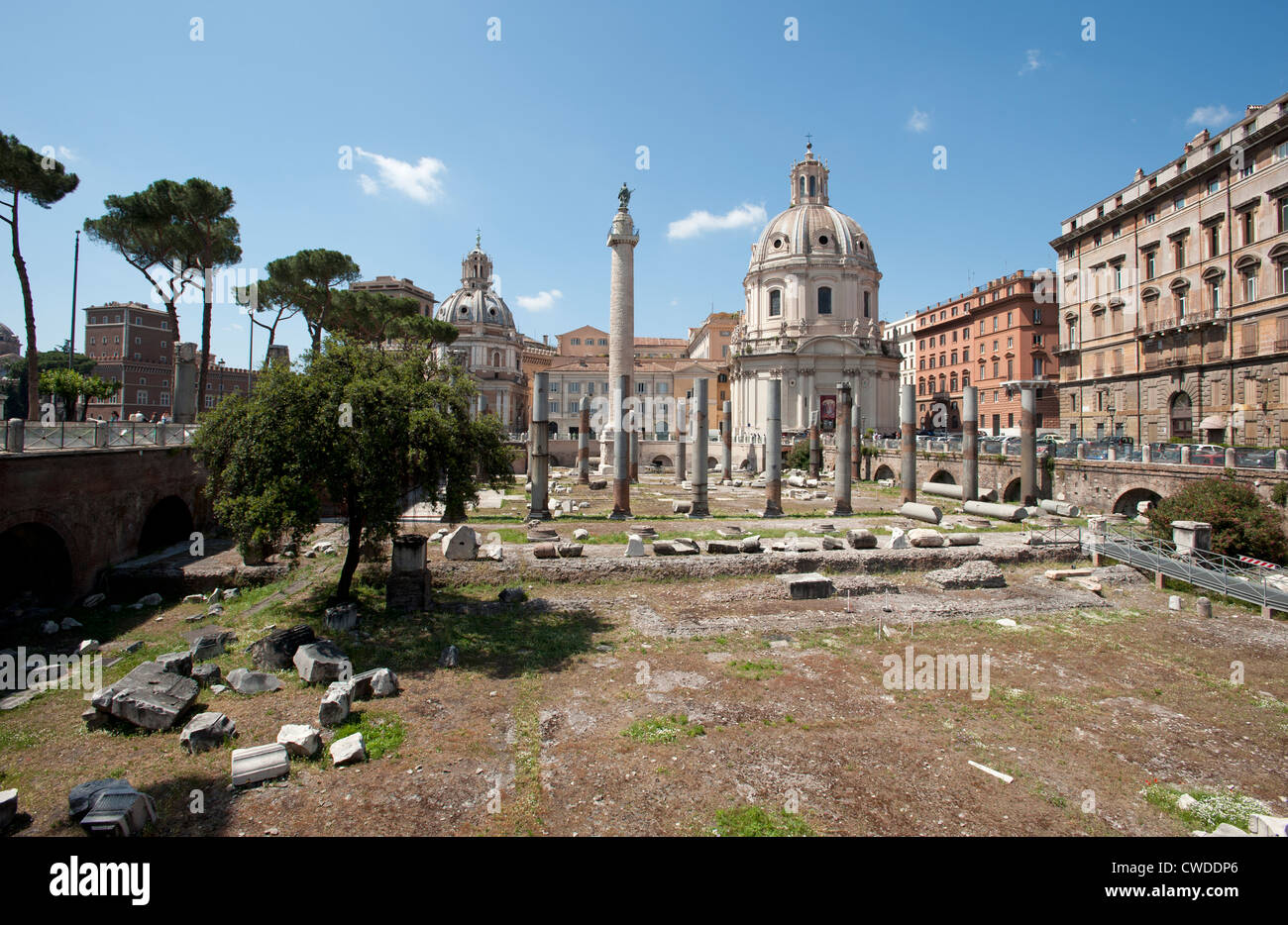 Marble pillars rome hi-res stock photography and images - Alamy