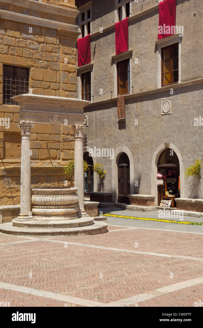 Pienza, Pio II square, Piazza Pio II, Val d'Orcia, Orcia Valley, UNESCO ...