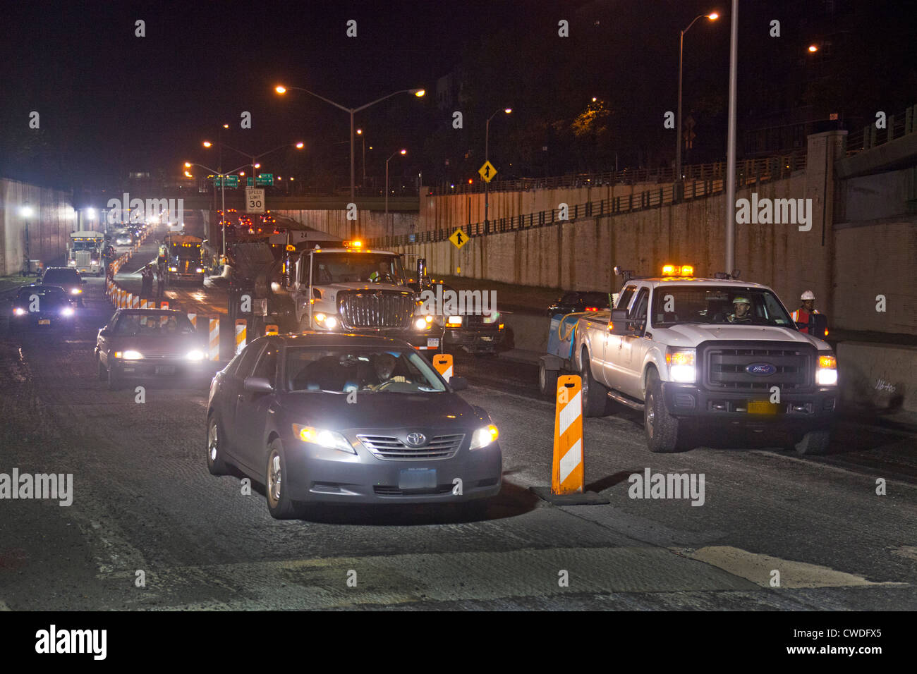 Night road work traffic in Brooklyn NY Stock Photo - Alamy