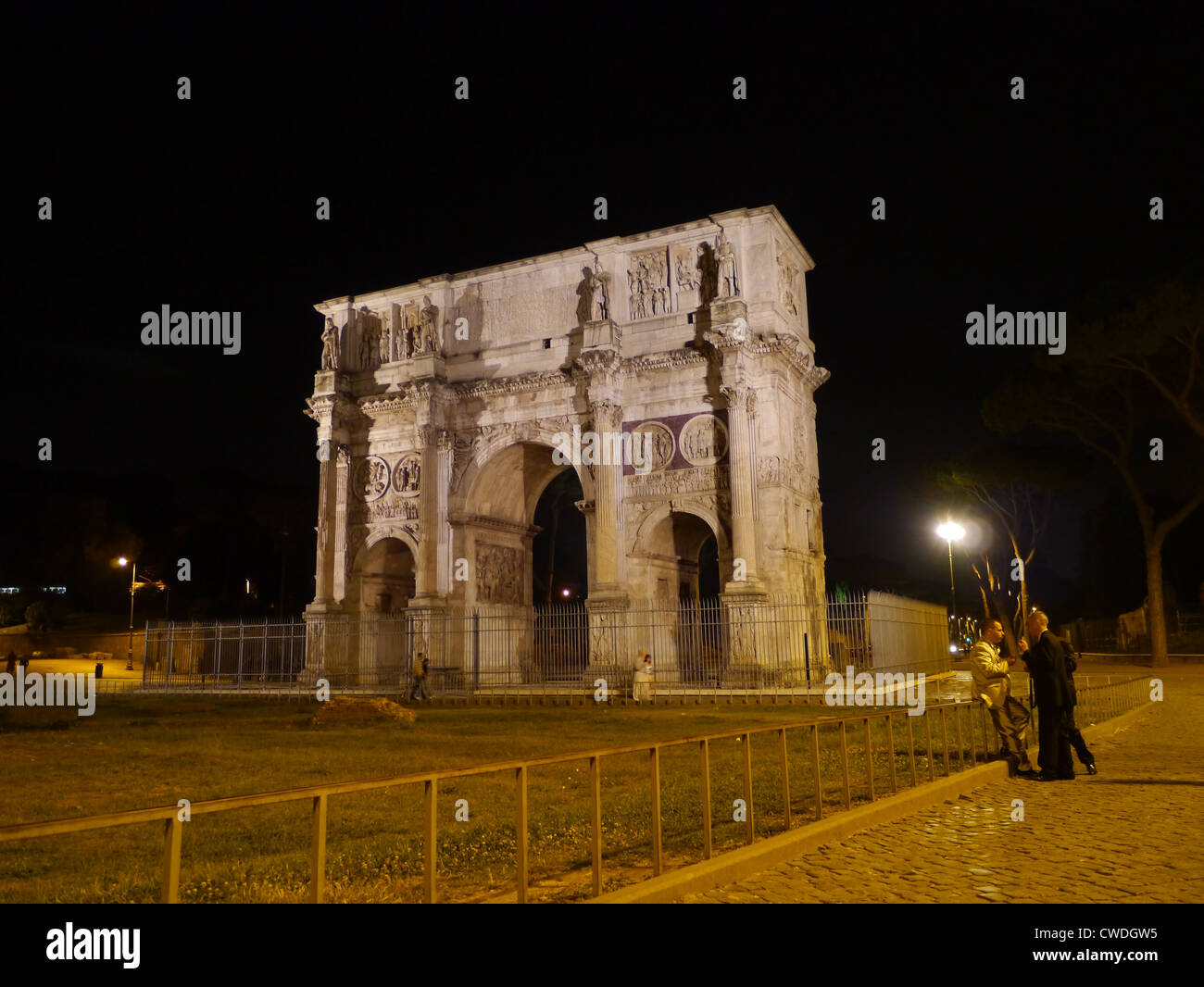 Roman Forum illuminated at night Stock Photo - Alamy