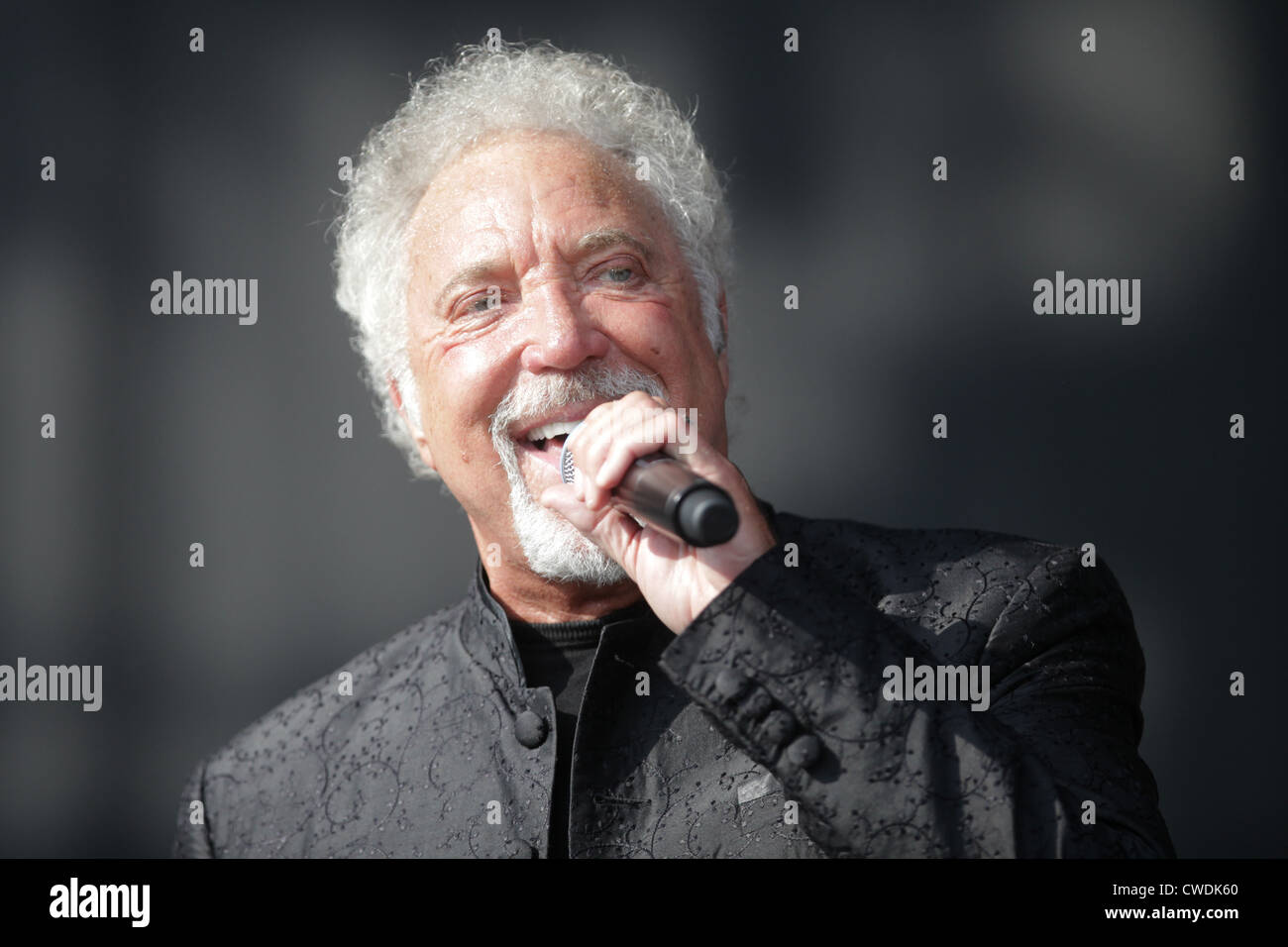 Tom jones welsh singer on hi-res stock photography and images - Alamy