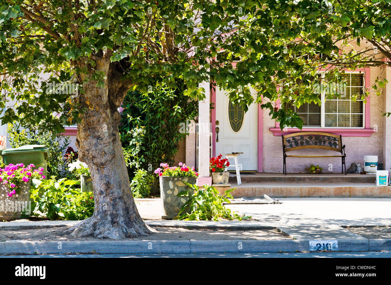 Exterior window a charming house hi-res stock photography and images ...