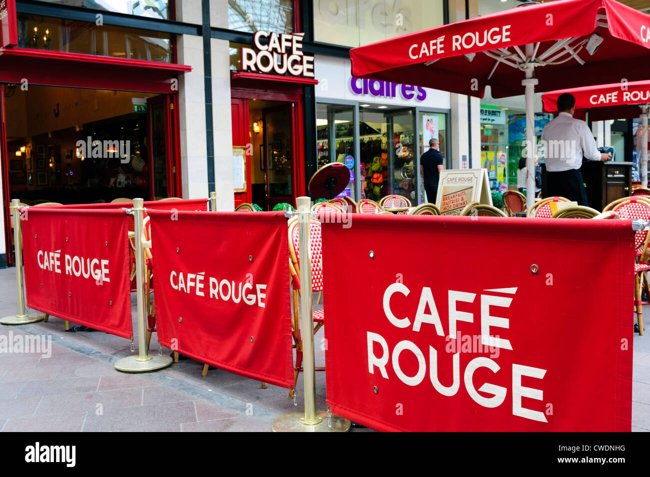 Cafe Rouge High Resolution Stock Photography and Images - Alamy