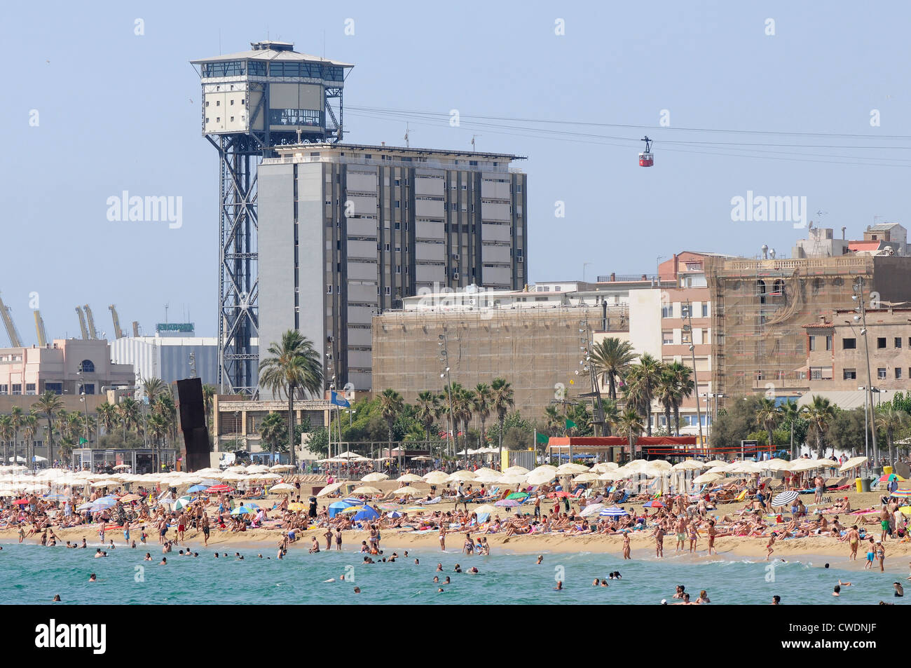 Crowded beach barcelona hi-res stock photography and images - Alamy