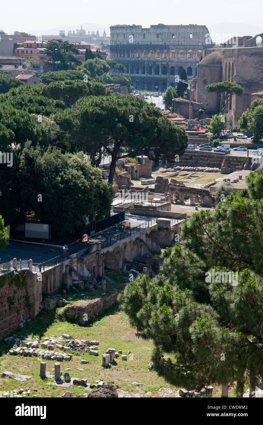 Colosseum rome top view hi-res stock photography and images - Alamy