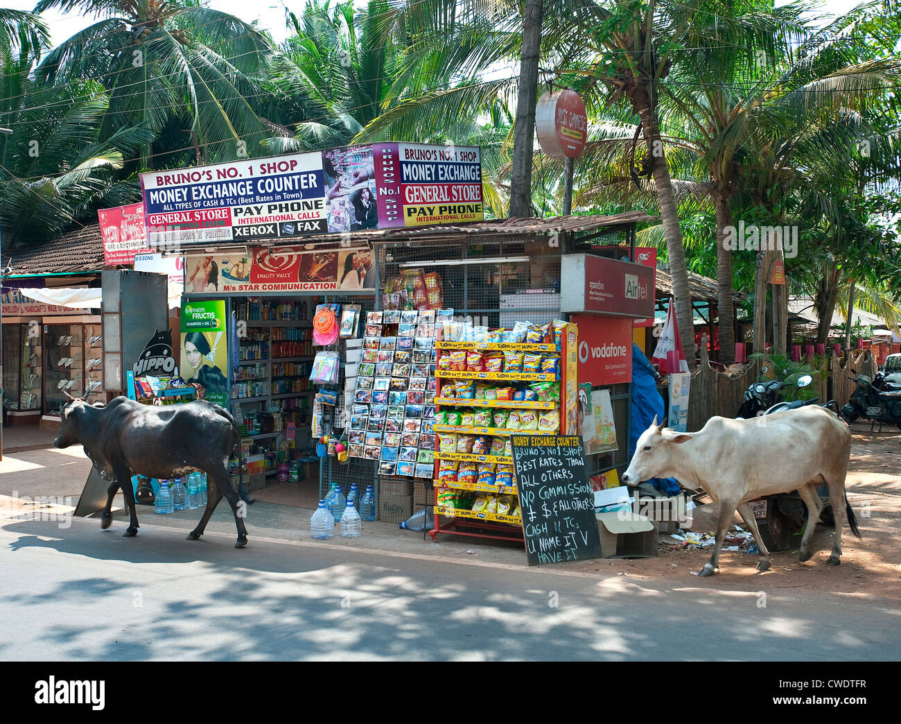 Shop goa india hi-res stock photography and images - Alamy