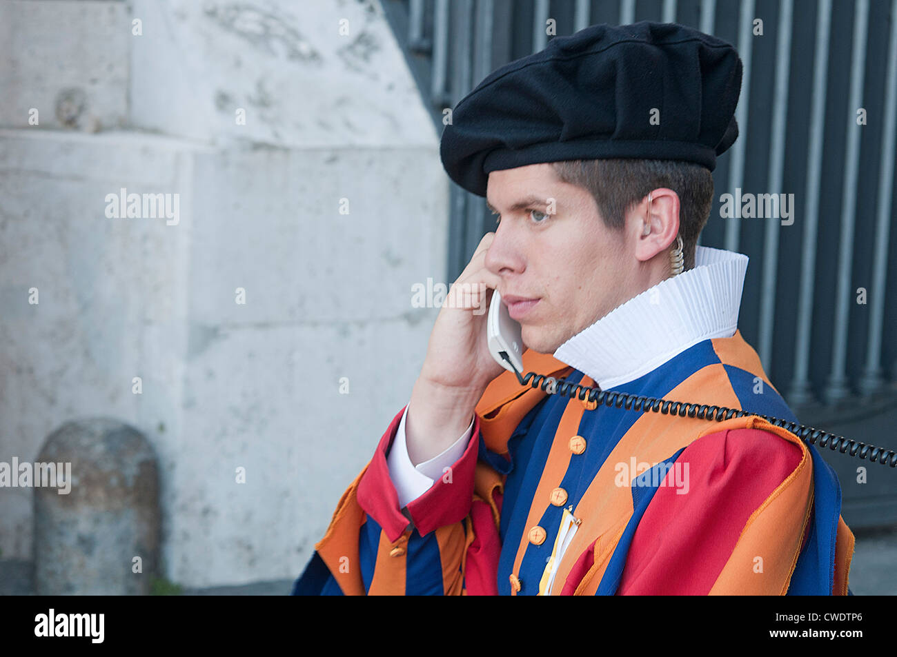 Swiss Guard in the traditional uniform, Vatican City, Rome, Italy ...