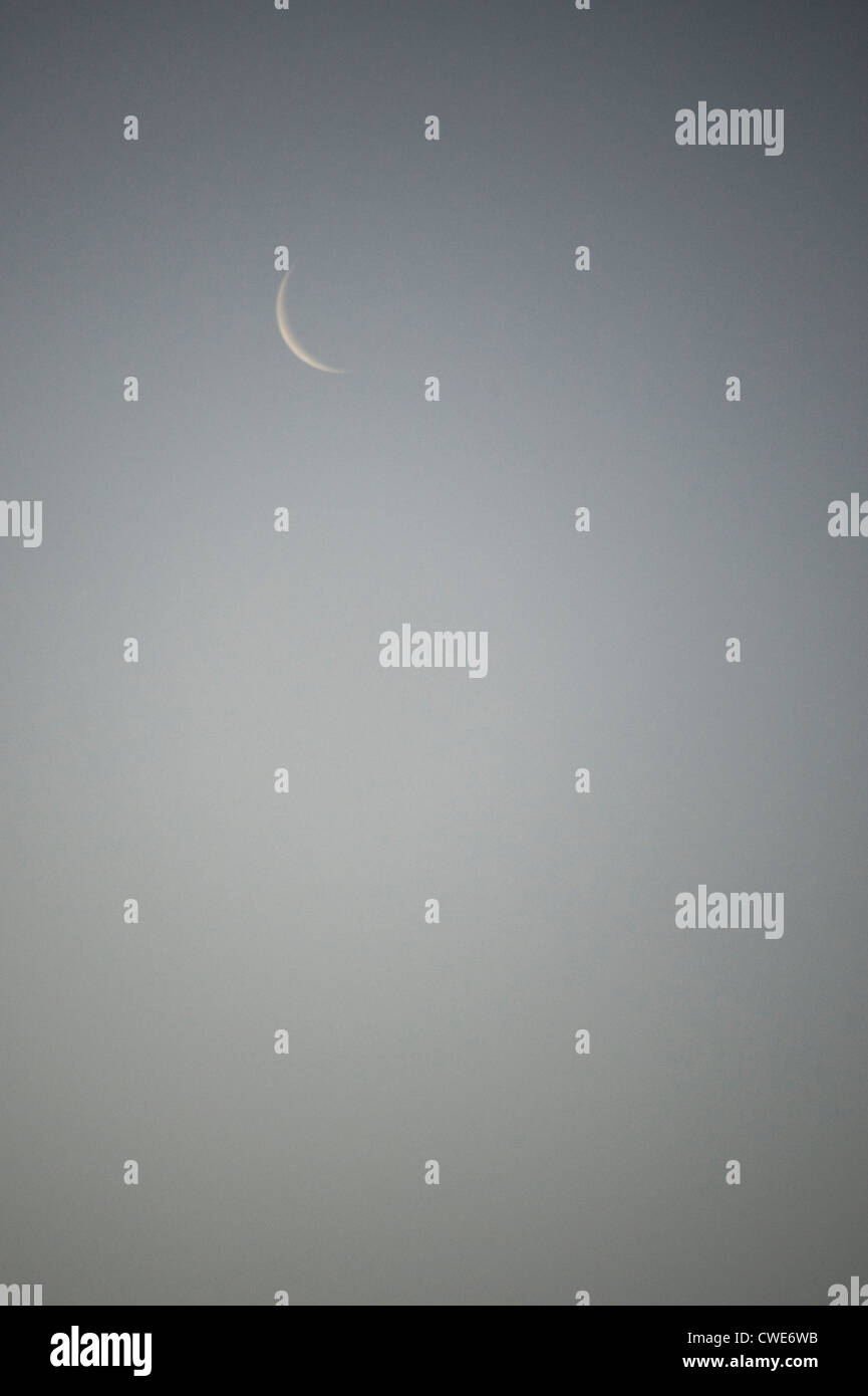 Half moon crescent sky hi-res stock photography and images - Alamy