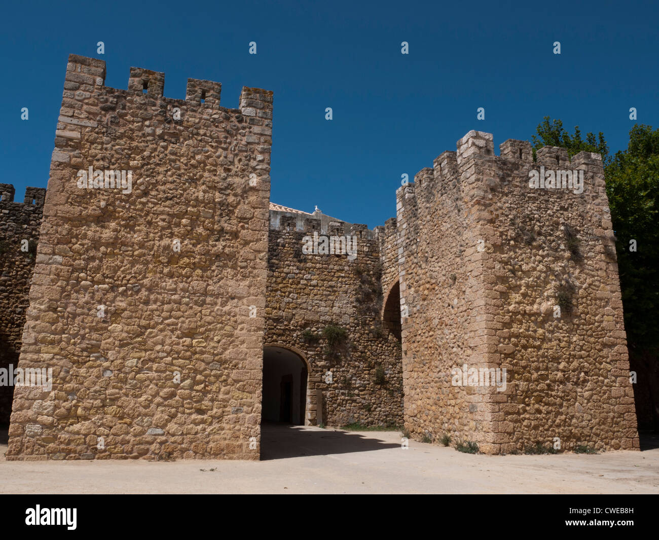 Gateway through the city walls into the old town of Lagos, Portugal ...