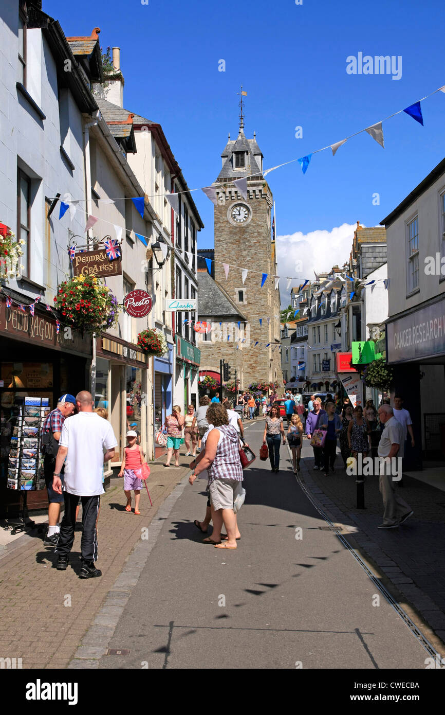 High Street East Looe, a more touristy place than W.Looe across the ...