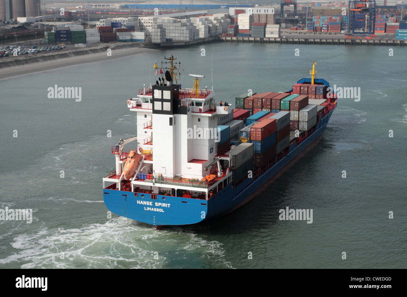 Container vessel feeder feeder ship hi-res stock photography and images - Alamy