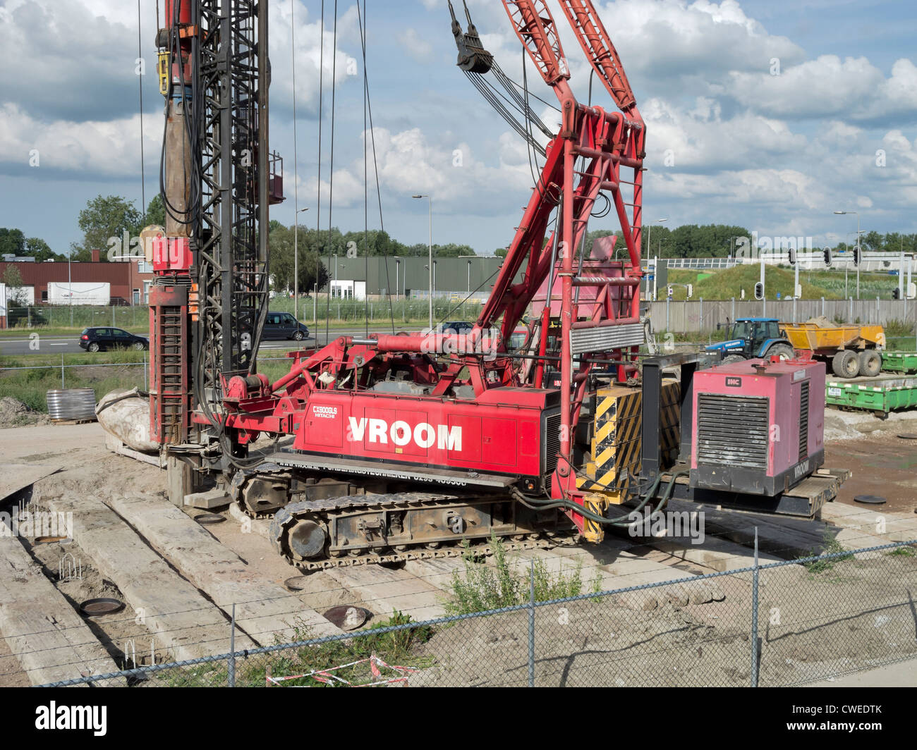 Foundation piling hi-res stock photography and images - Alamy