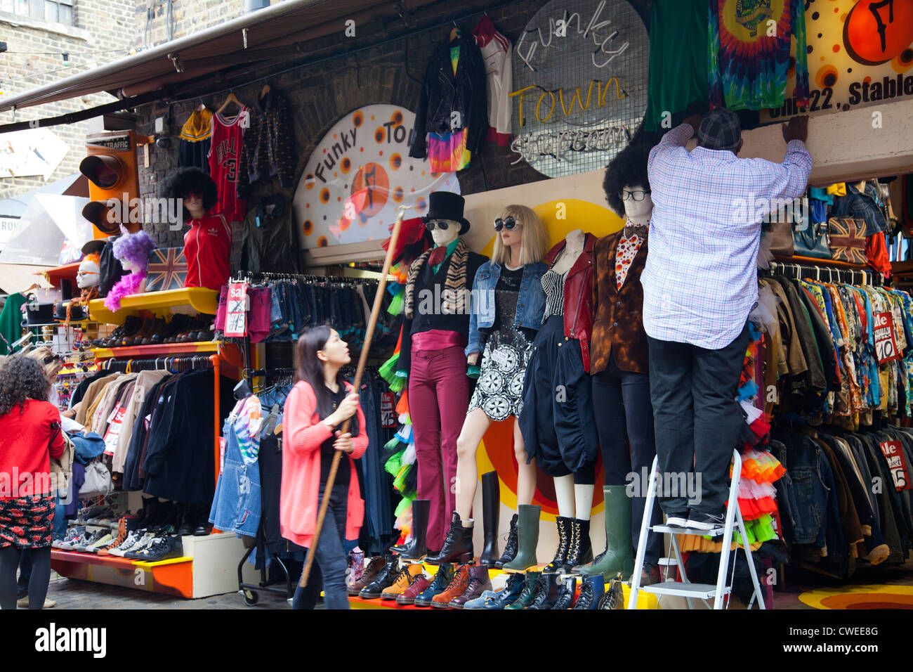 Camden market clothes vintage hi-res stock photography and images - Alamy