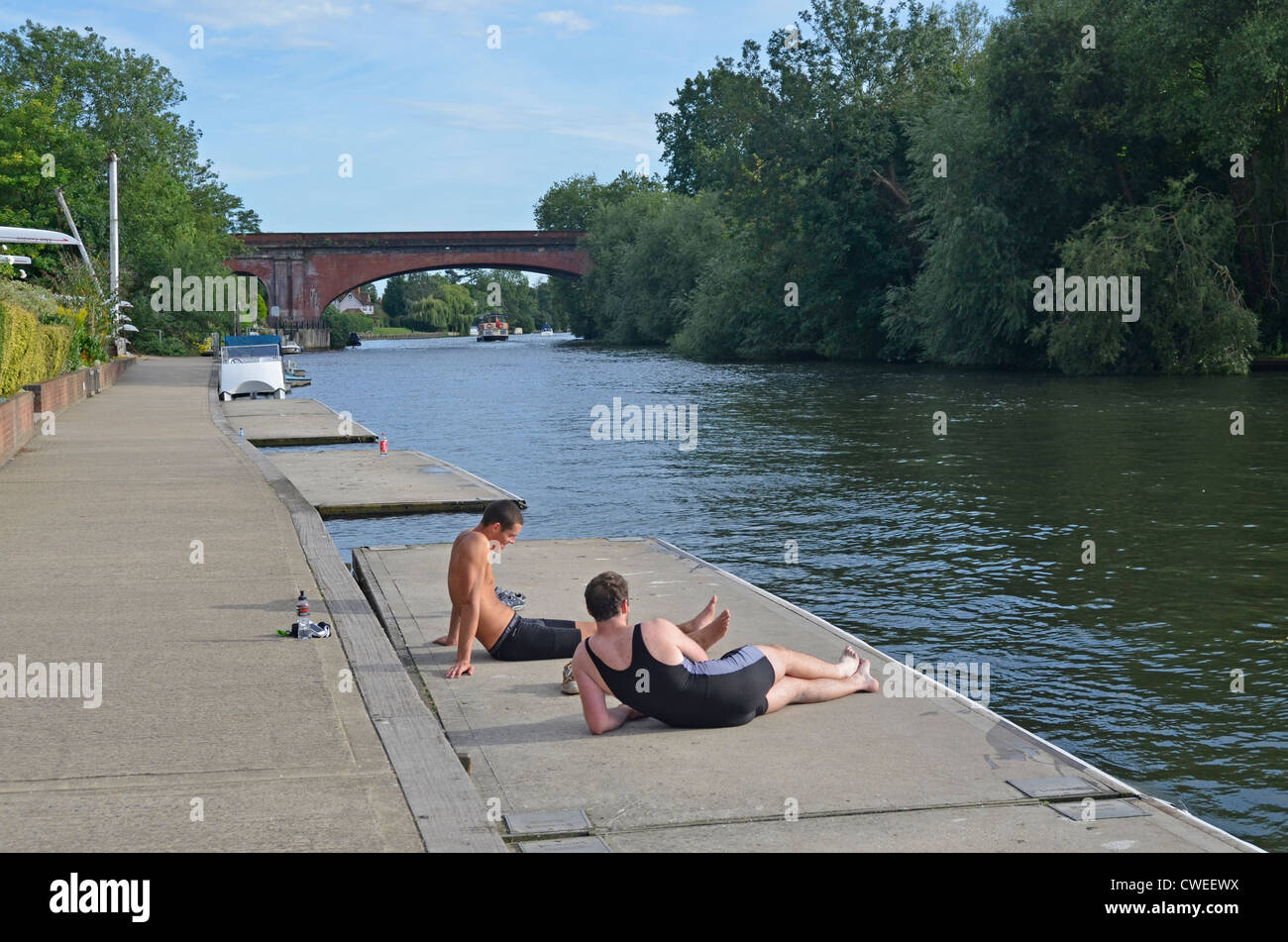 Maidenhead rail bridge hi-res stock photography and images - Alamy