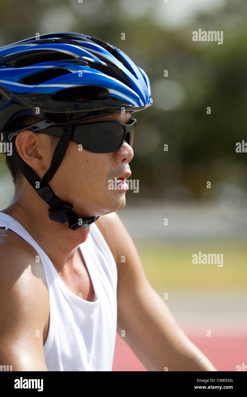 Moving movement ride rider riding bike biker hi-res stock photography ...