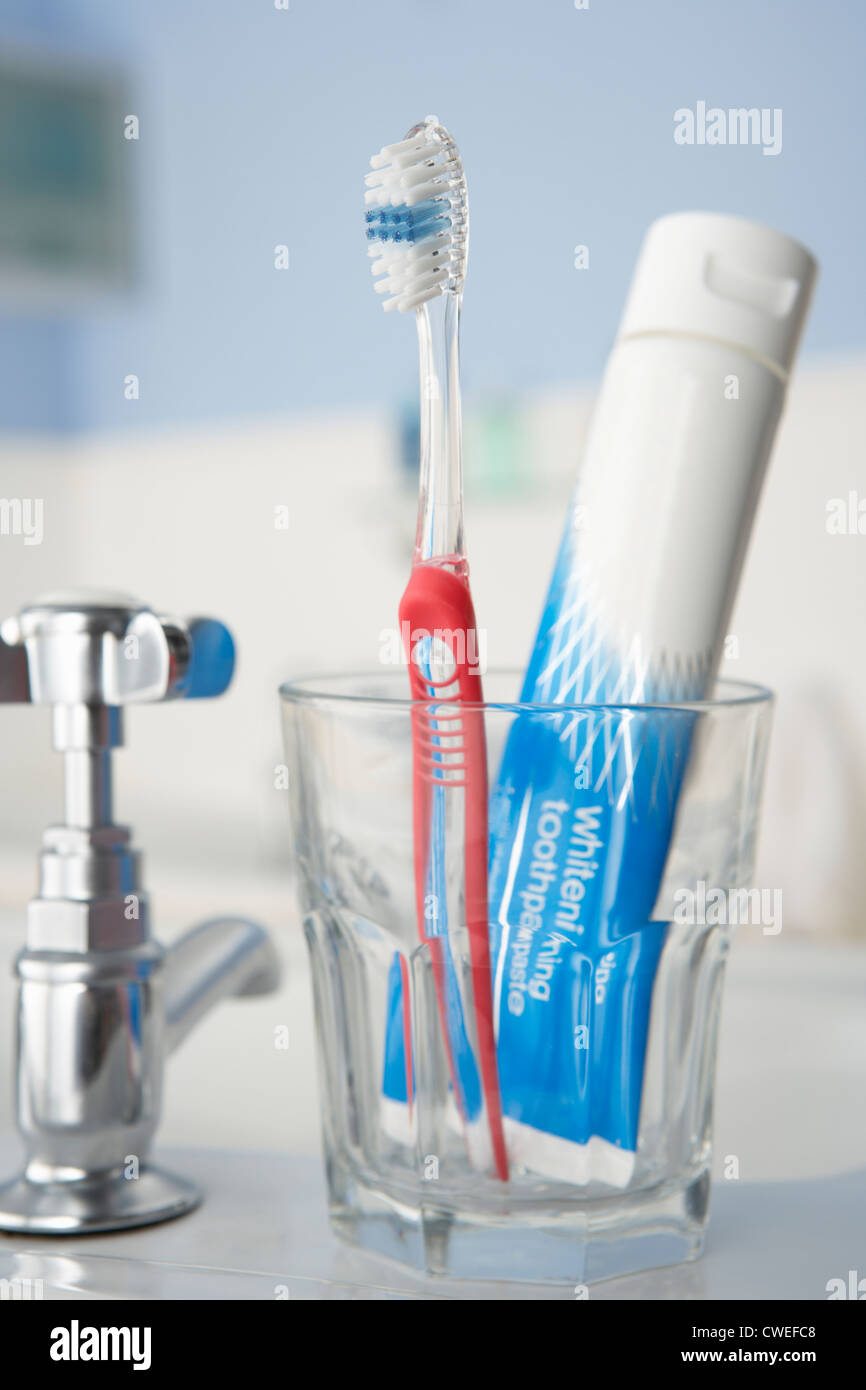 Toothbrush and toothpaste Stock Photo - Alamy