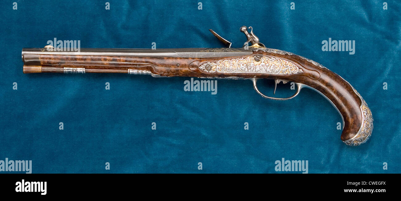 Riedlingen, flintlock pistol Stock Photo - Alamy Riedlingen, flintlock pistol Stock Photo - Alamy