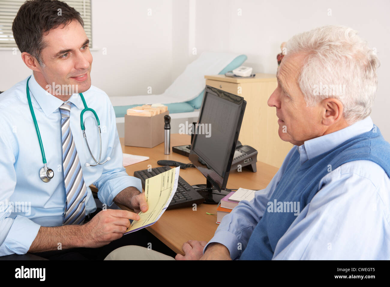 Gp surgery hi-res stock photography and images - Alamy