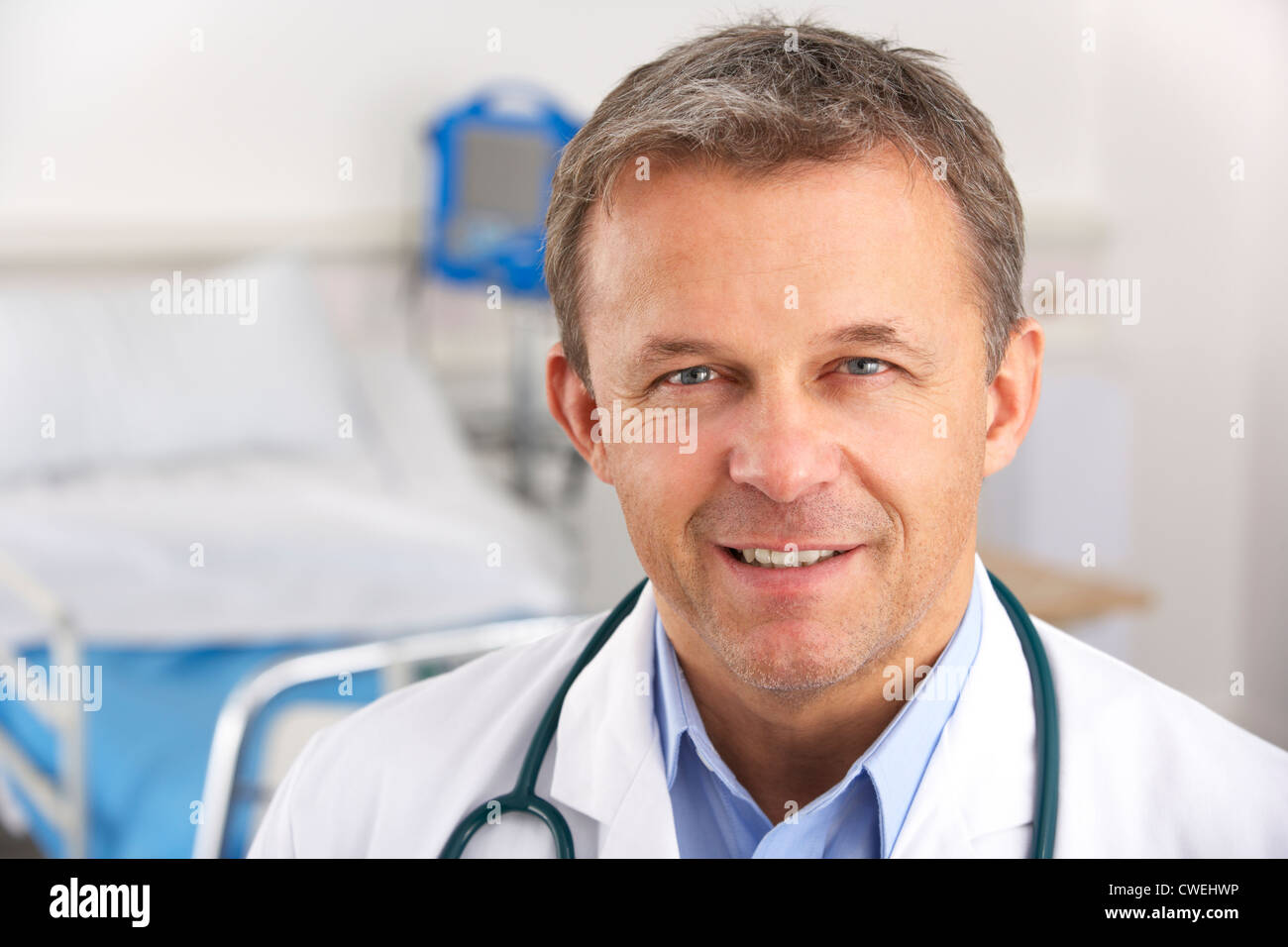 Portrait American doctor on hospital ward Stock Photo - Alamy