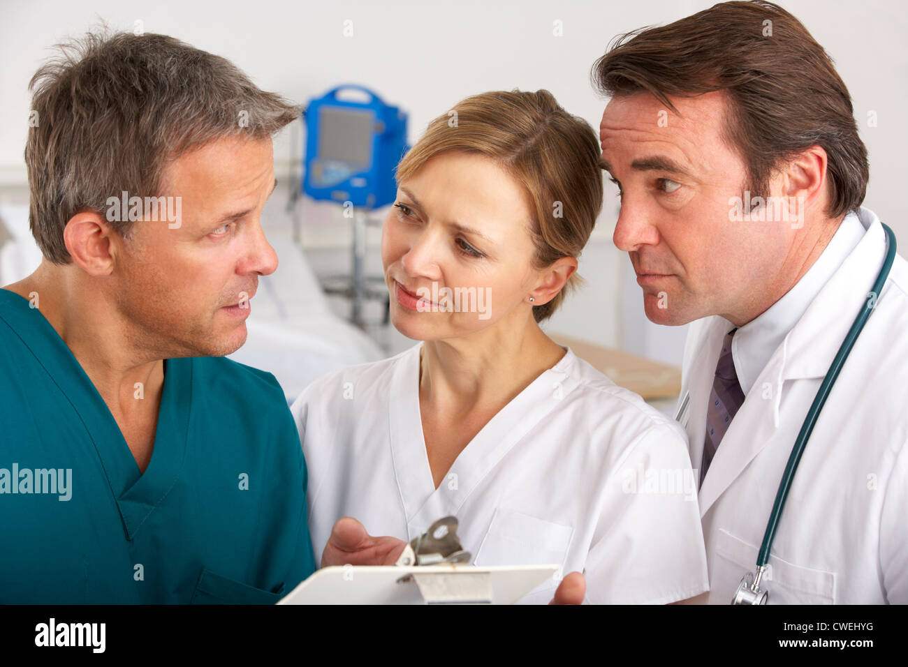 American medical team working on hospital ward Stock Photo - Alamy