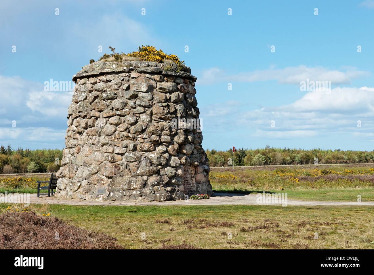 The Battle of Culloden Memorial Cairn, near Inverness, Highland ...