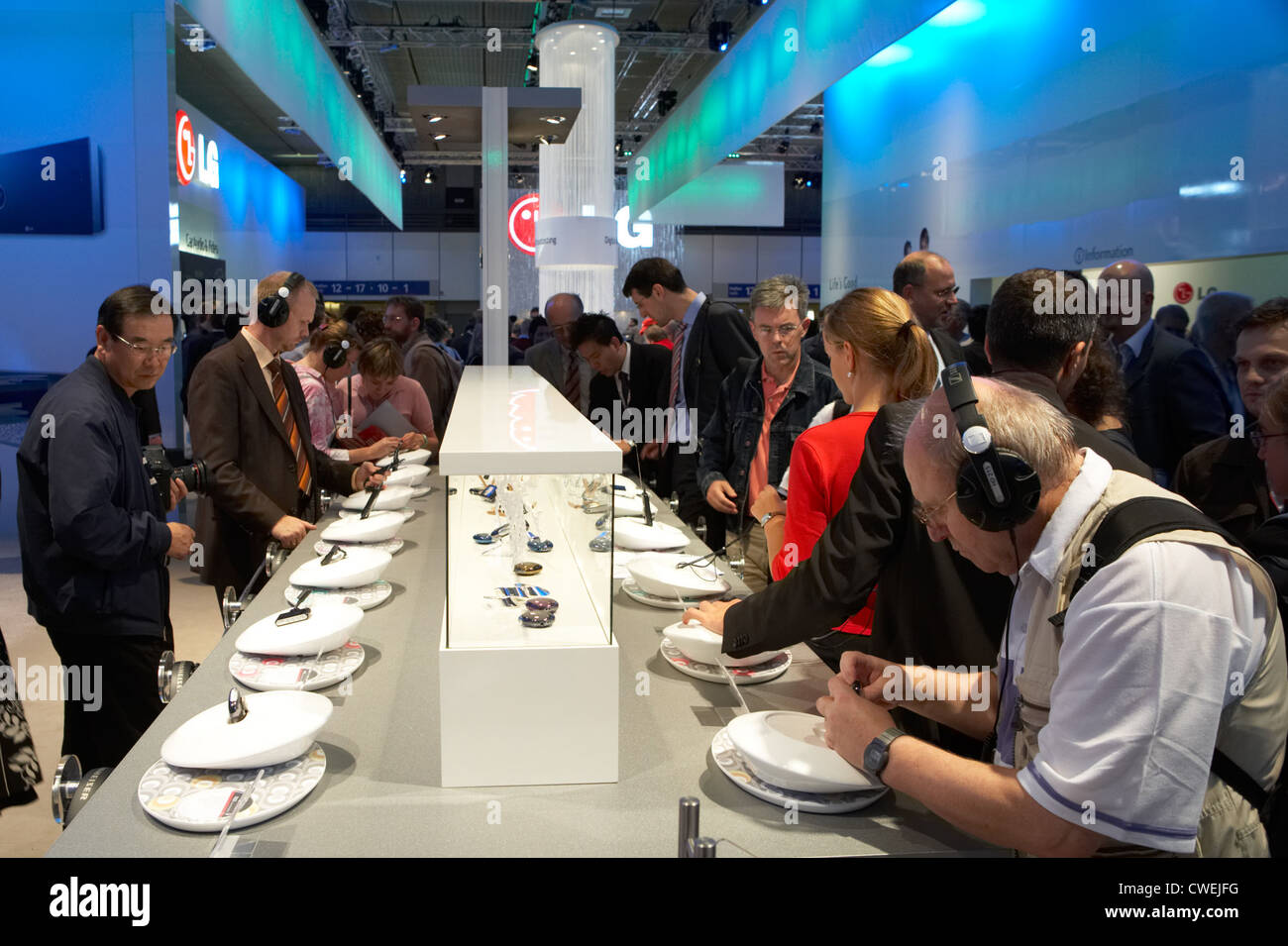 Test Booth High Resolution Stock Photography and Images - Alamy