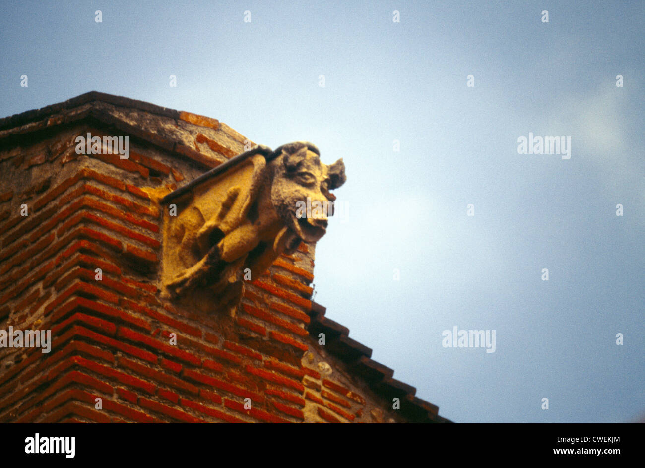 Grotesque figures hi-res stock photography and images - Alamy