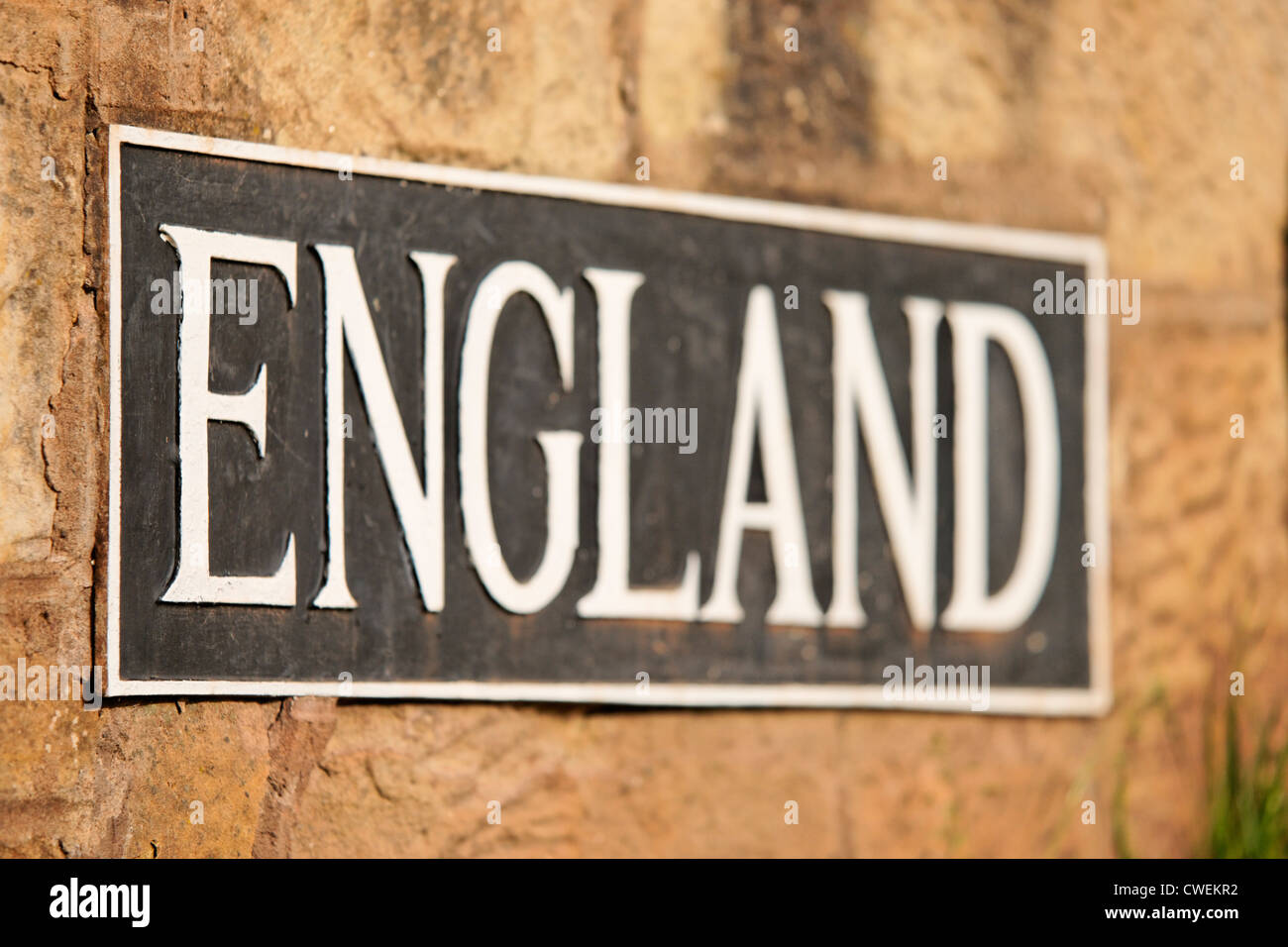 England boundary sign hi-res stock photography and images - Alamy