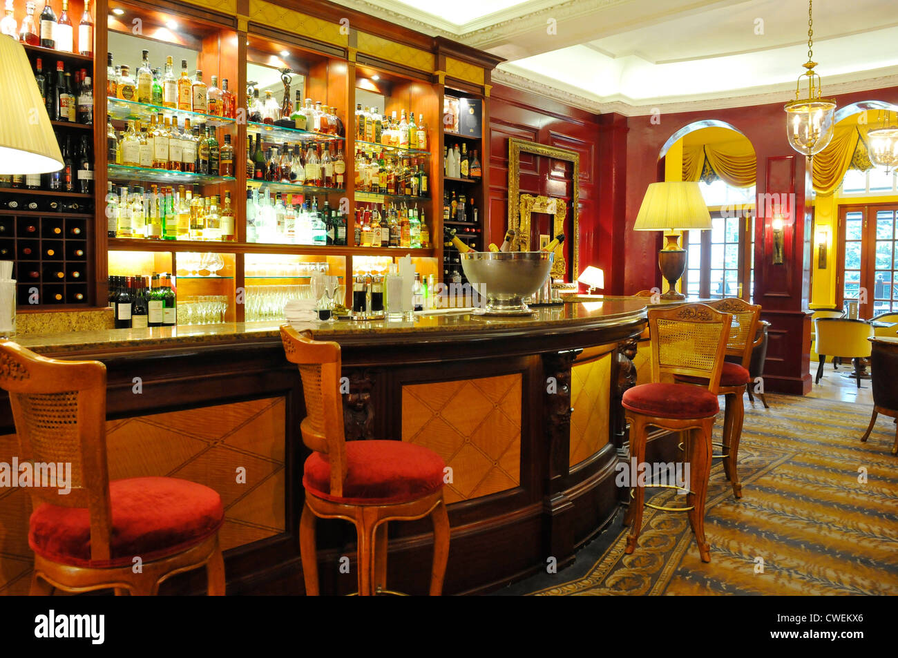 Bar at The Goring Hotel, London Stock Photo - Alamy