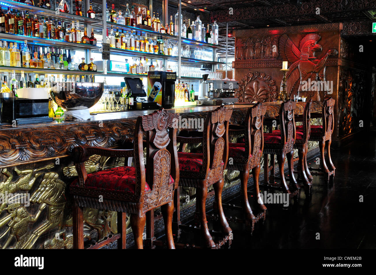 Gilgamesh hi-res stock photography and images - Alamy