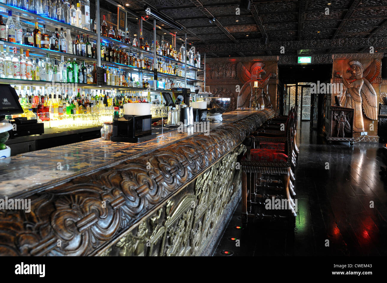 Gilgamesh hi-res stock photography and images - Alamy