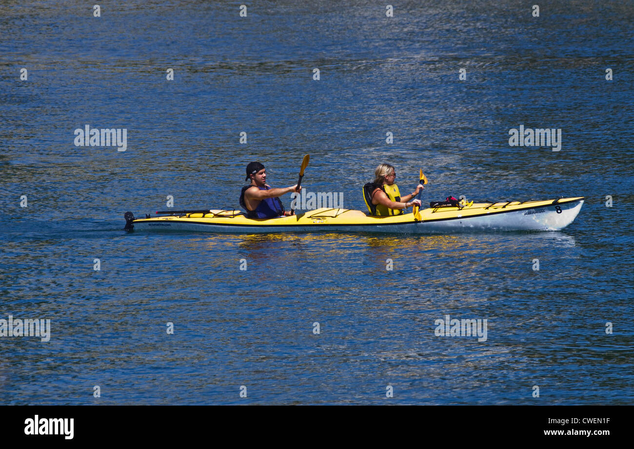 Two seater kayak hi-res stock photography and images - Alamy