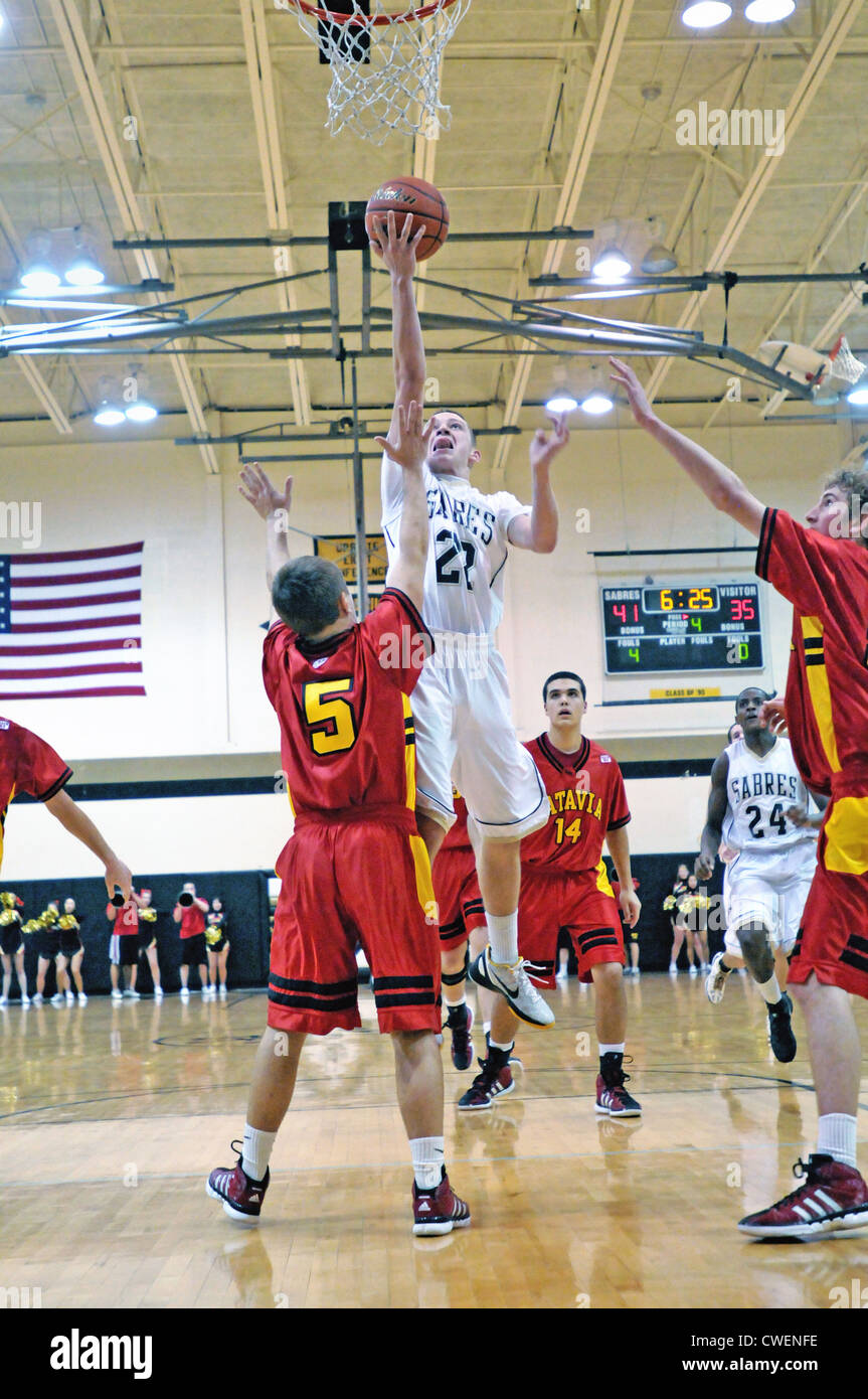Basketball player shooting hi-res stock photography and images - Alamy