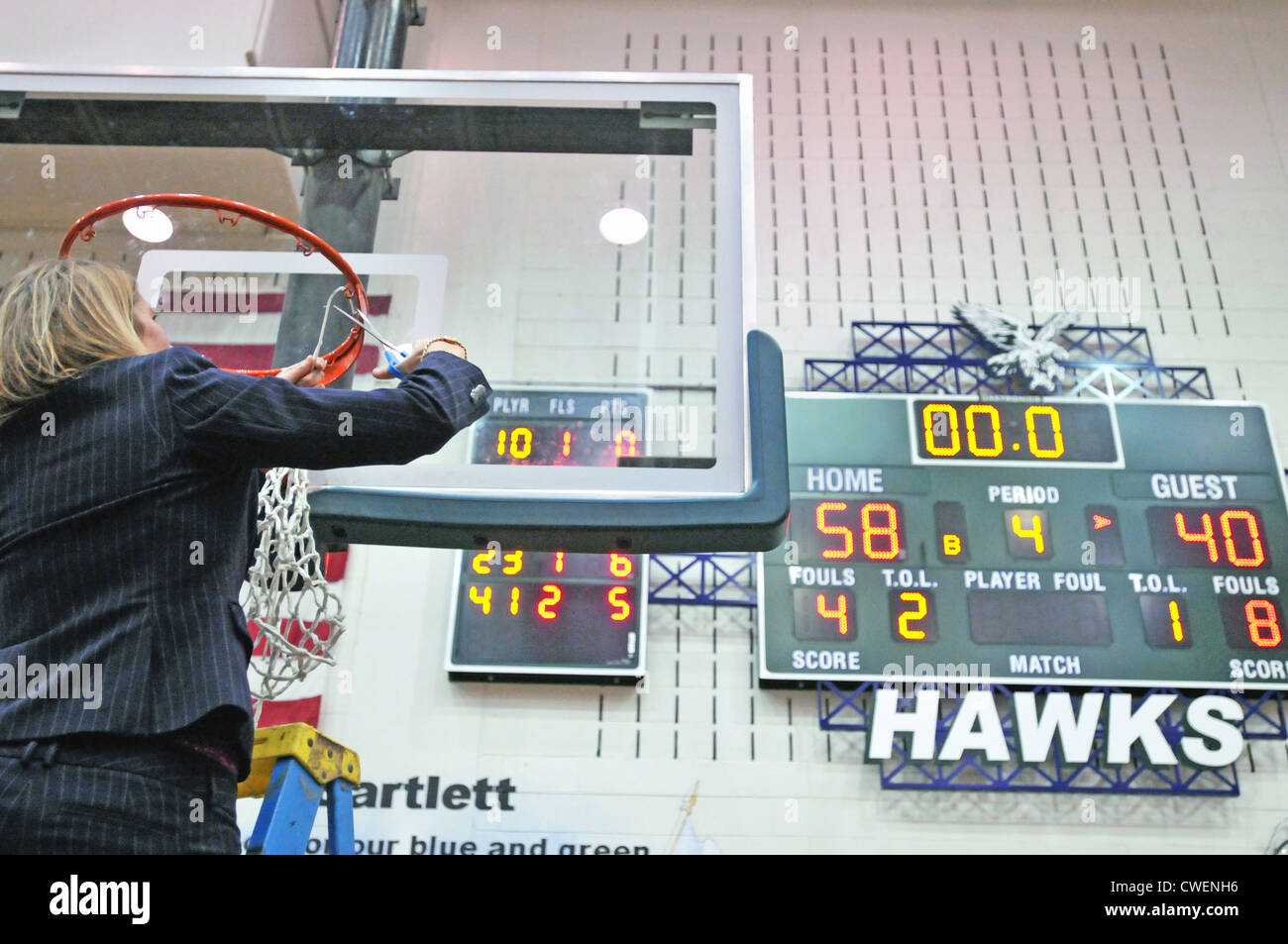 Basketball hoop cutting hi-res stock photography and images - Alamy