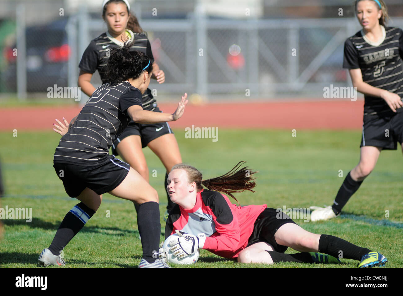 Soccer goal keeper defending hi-res stock photography and images - Alamy