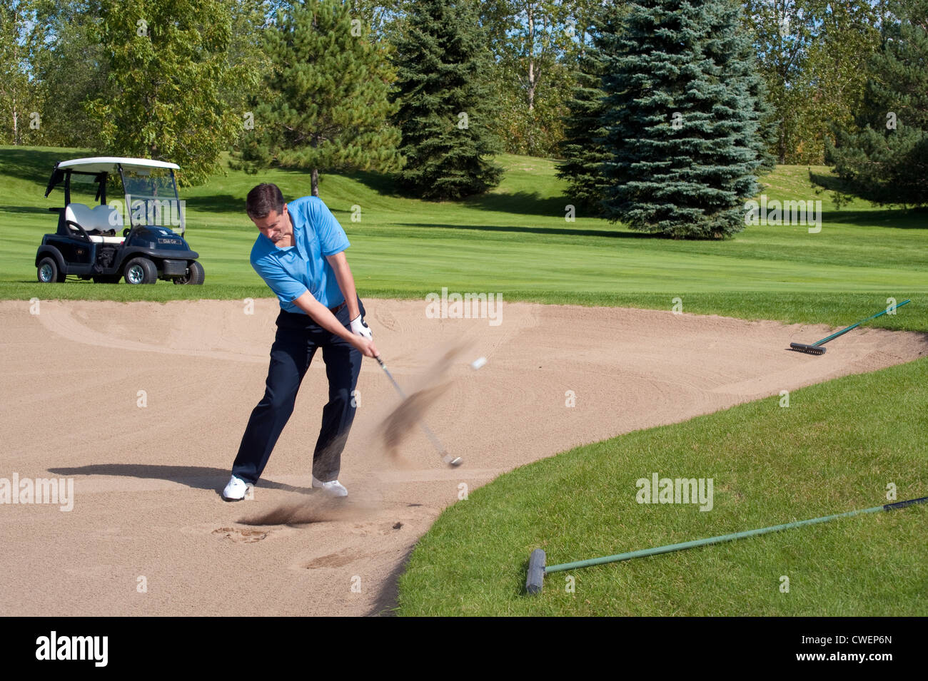 Sand traps in golf hi-res stock photography and images - Alamy