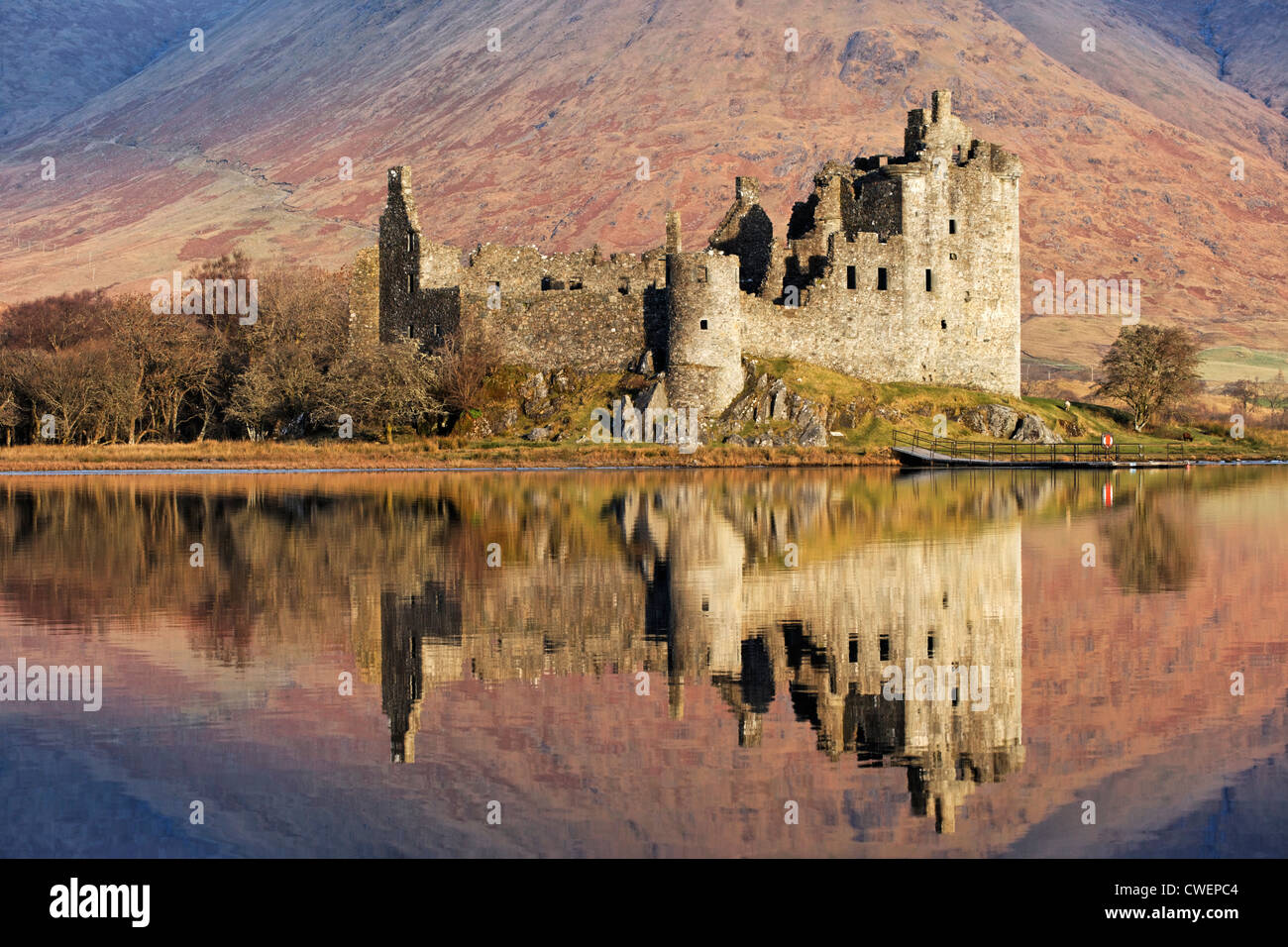 Kilchurn Castle High Resolution Stock Photography and Images - Alamy