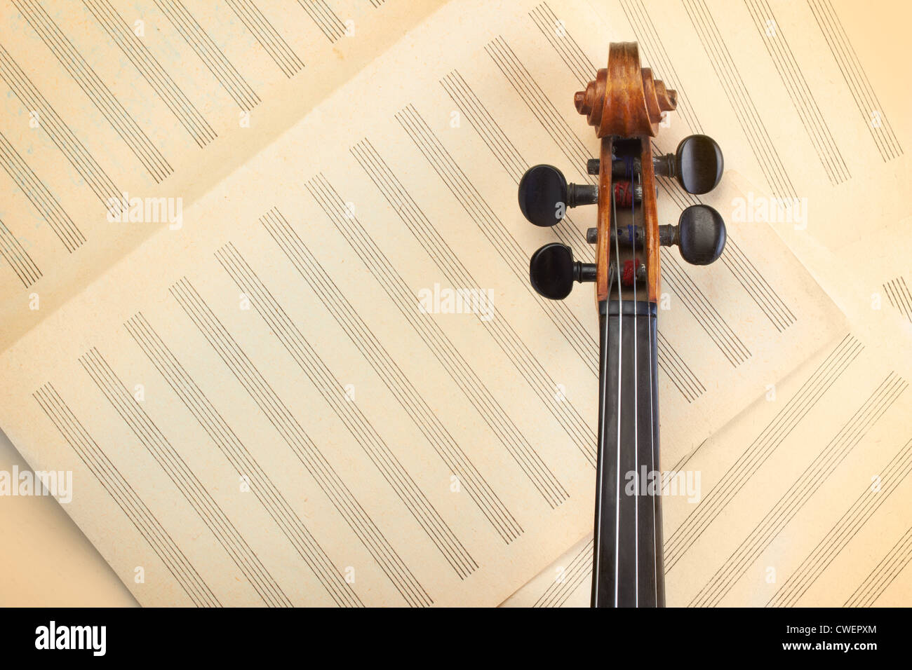 Old violin sheet music hi-res stock photography and images - Alamy