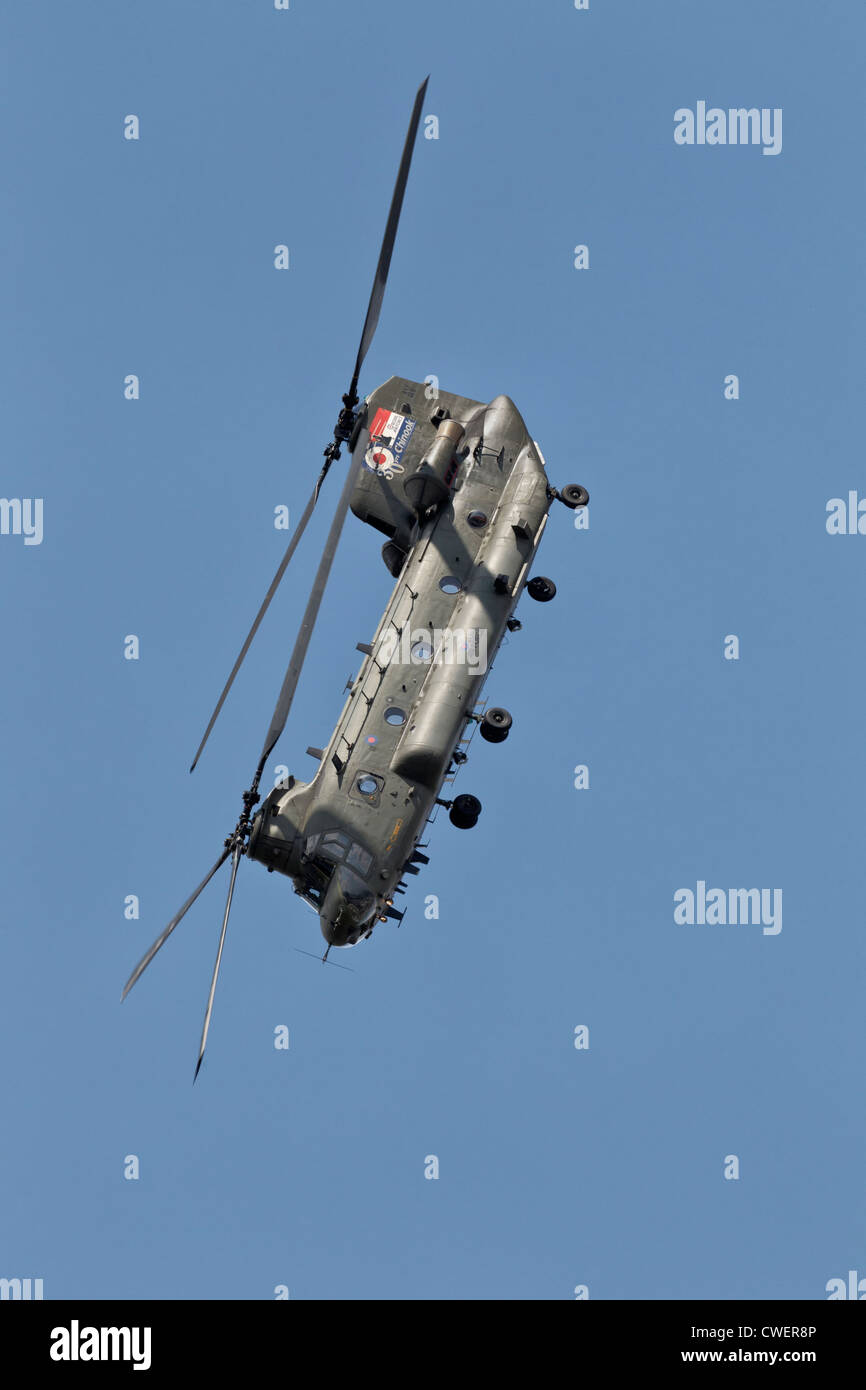 Boeing CH47 Chinook heavy lift helicopter of the RAF Stock Photo - Alamy