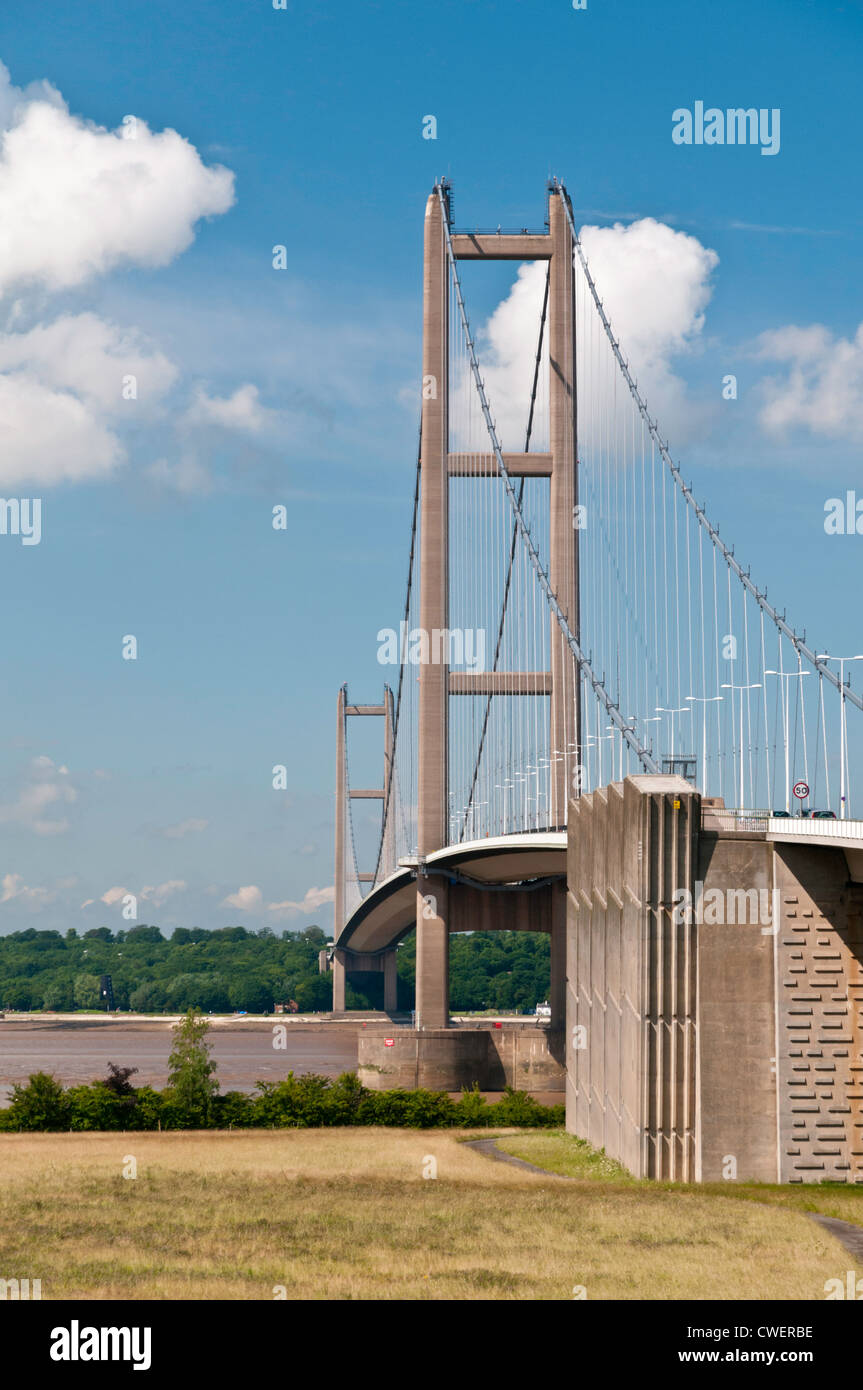 A view of the Humber Bridge, Hull, England Stock Photo - Alamy