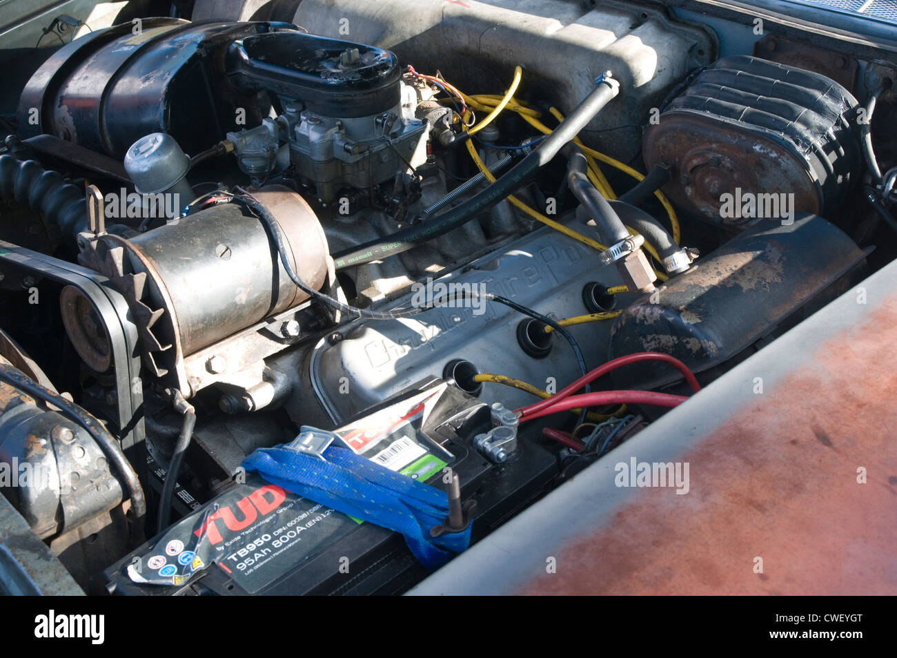 Hemi engine hi-res stock photography and images - Alamy