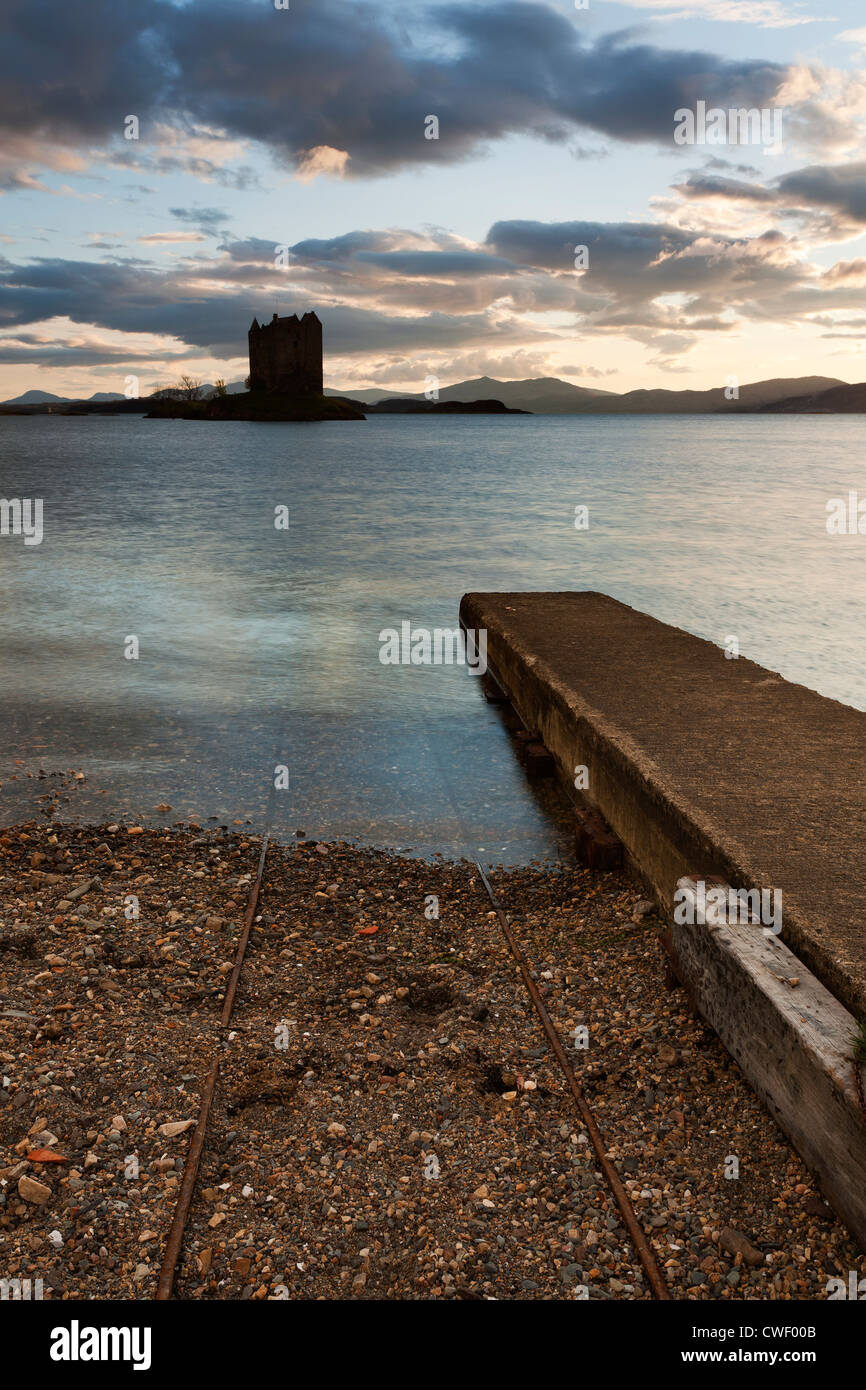 Monty python and the holy grail castle hi-res stock photography and ...