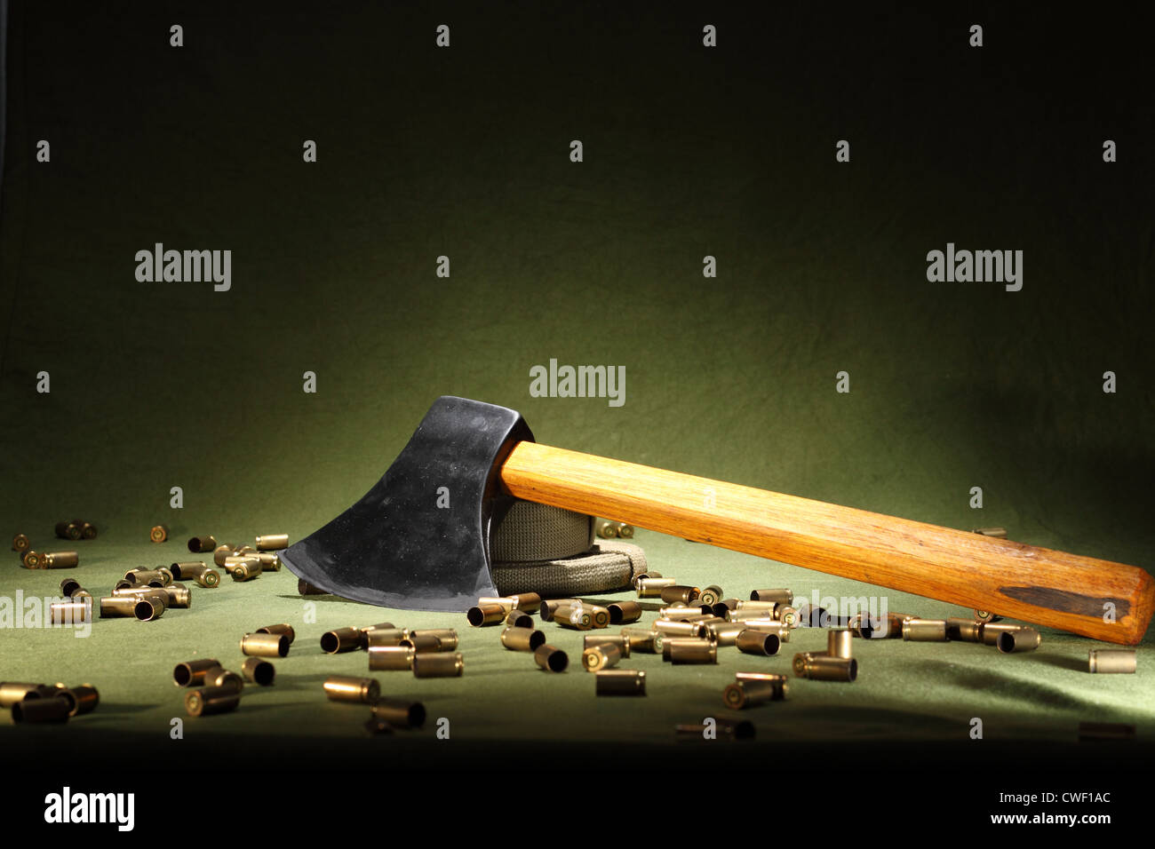 Metal hatchet hi-res stock photography and images - Alamy