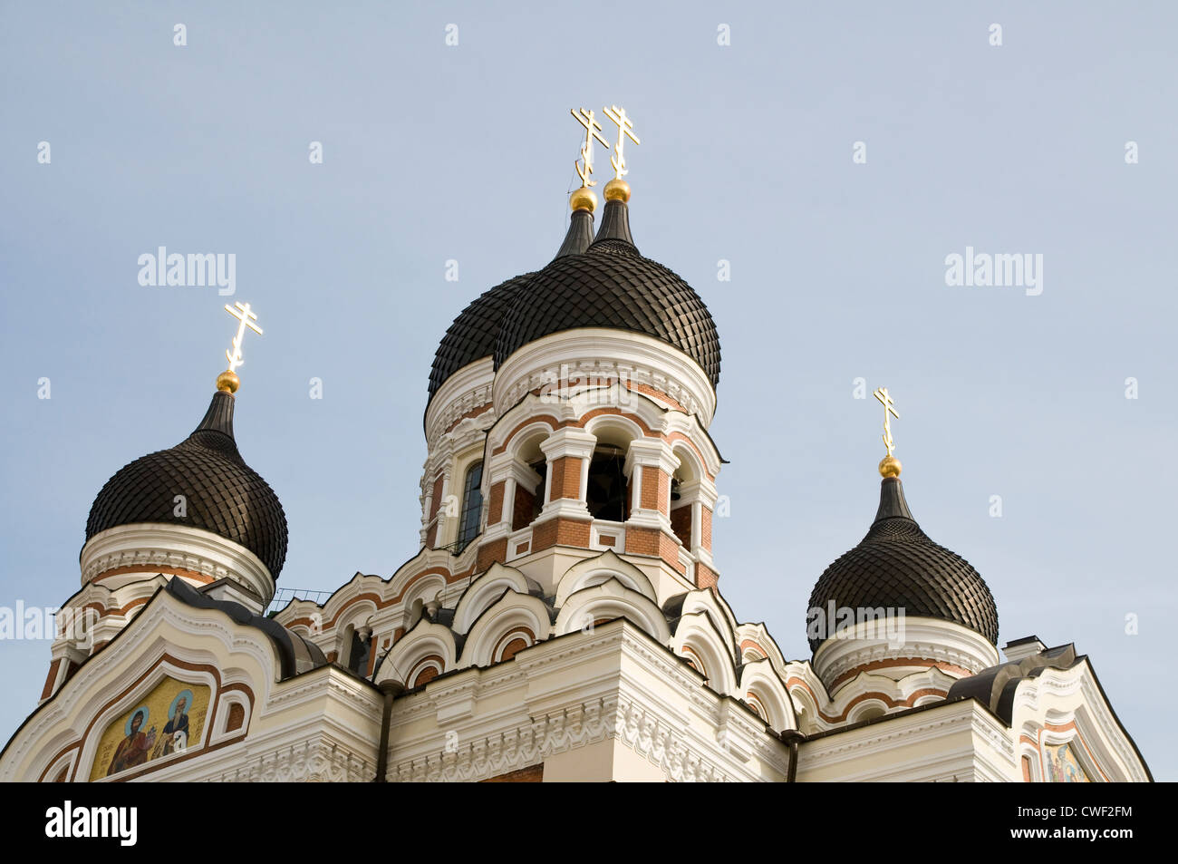 Alexander nevsky catedral tallinn hi-res stock photography and images ...