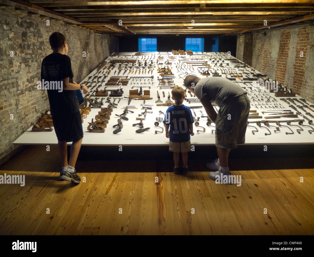 South Street Seaport Museum interior Stock Photo - Alamy