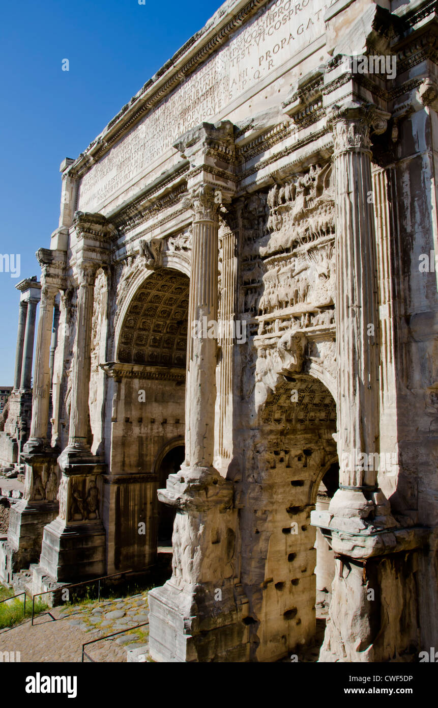 Romanesque archway hi-res stock photography and images - Alamy